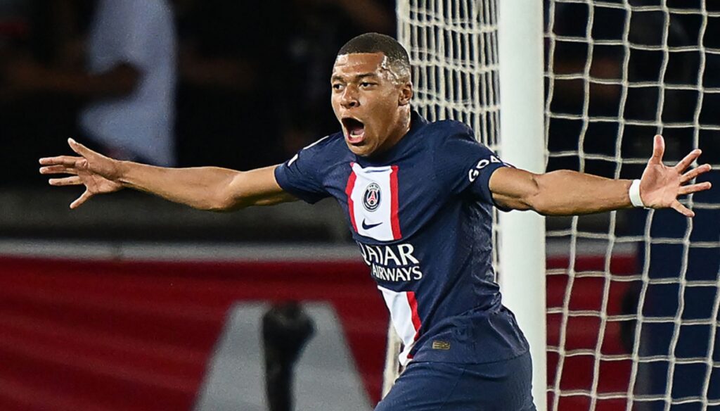Mbappé double, Juve beaten in Paris - Sportal.eu