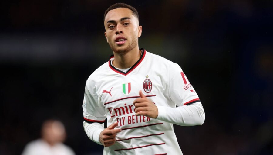 Sergiño Dest, Barcelona has already made up its mind - Sportal.eu