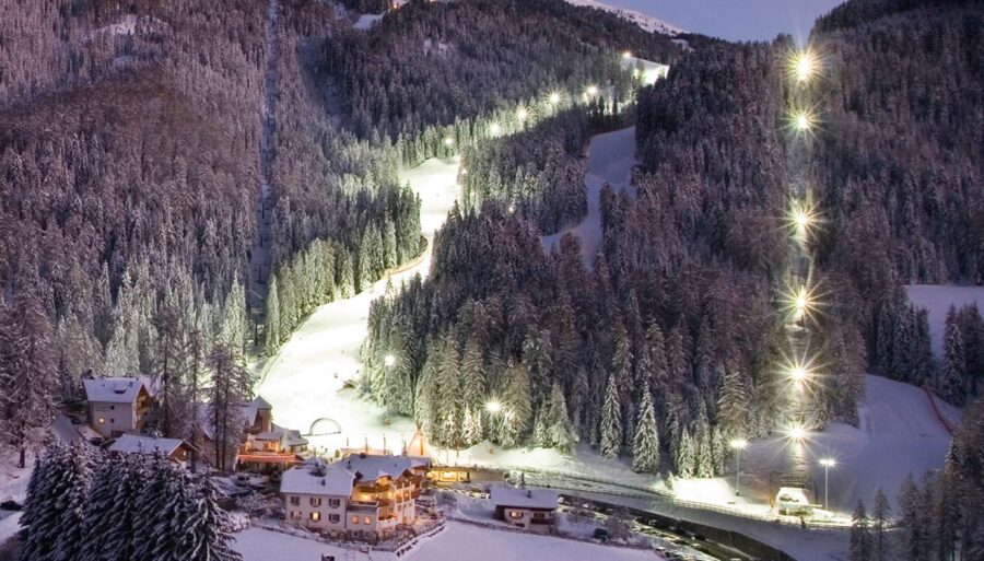Obereggen beautiful at night: the Oberholz hosts the Bolzano City ...