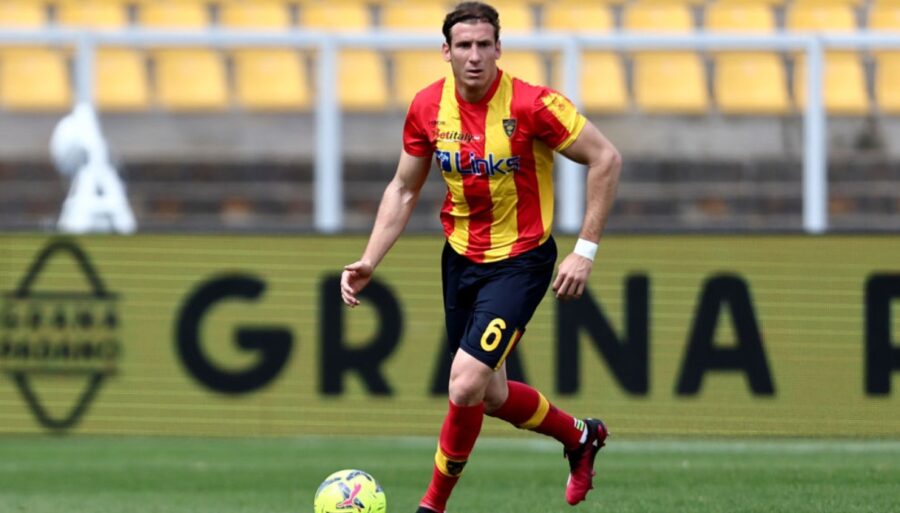 Fiorentina, not only Baschirotto: eyes on another Lecce player - Sportal.eu