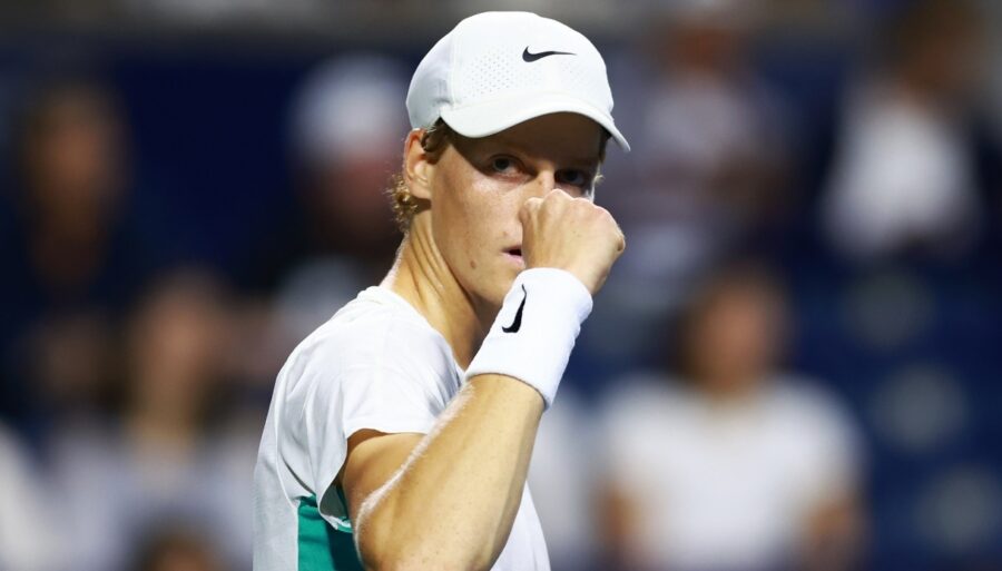 What time is being played and where to watch the Toronto final between Jannik Sinner and Alex De ...