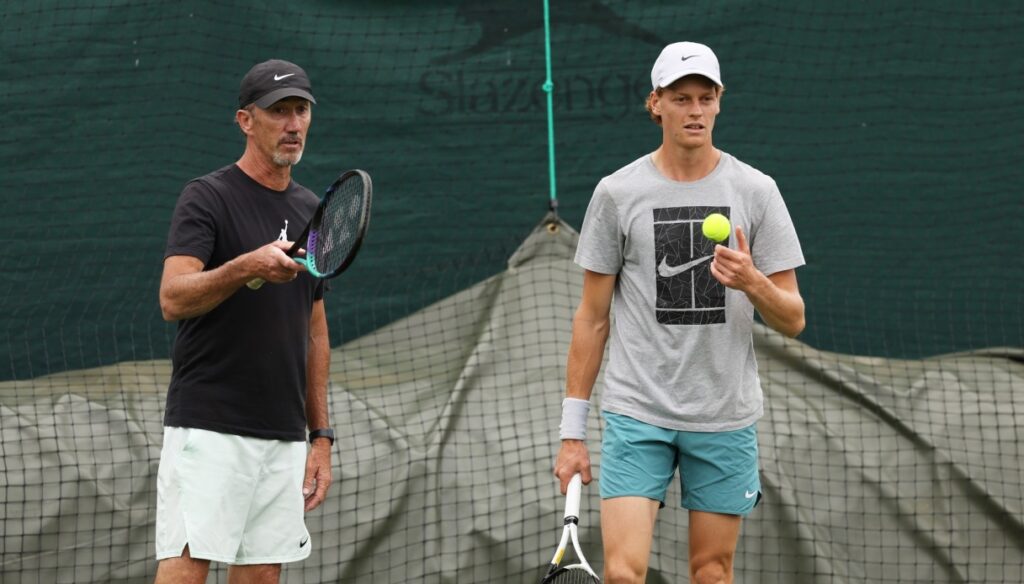 Jannik Sinner 'destroys' coach Cahill; coaching goes viral - Sportal.eu