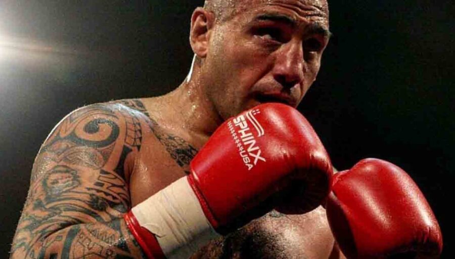 Giacobbe Fragomeni charges Italian boxers - Sportal.eu