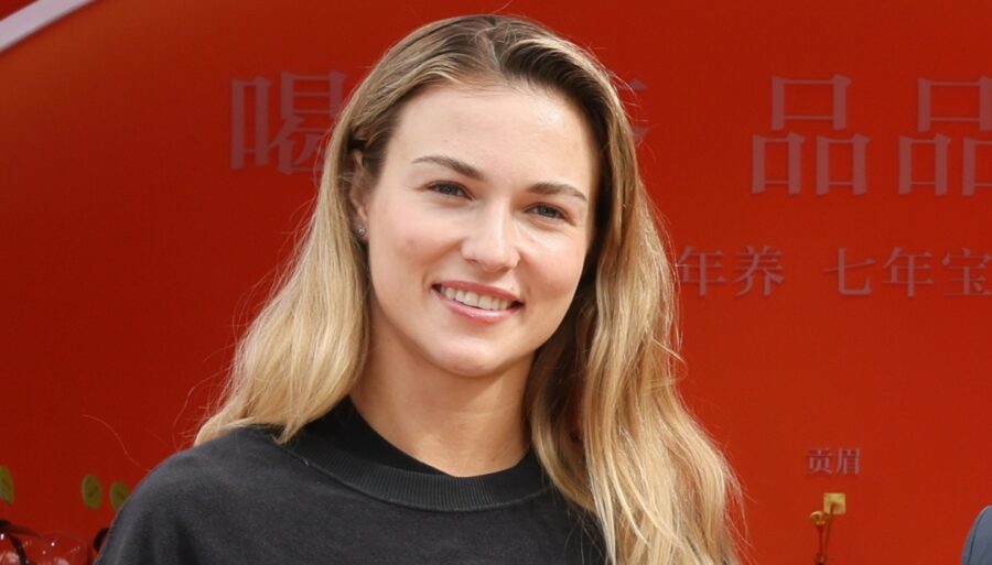 Anna Kalinskaya has one more reason to smile - Sportal.eu