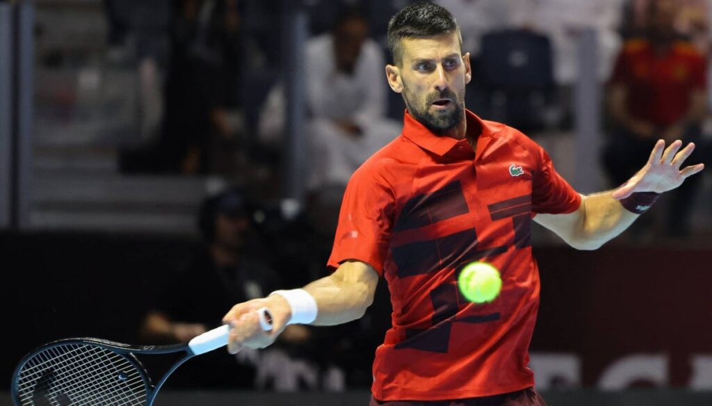 Six Kings Slam: Novak Djokovic evens the score with Jannik Sinner ...