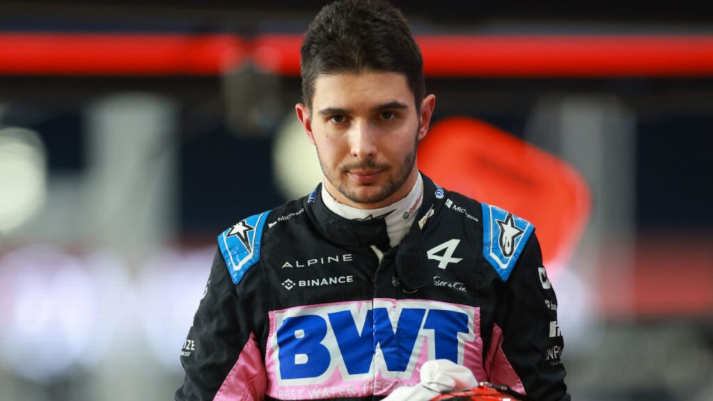 Esteban Ocon torpedoed early by Alpine - Sportal.eu