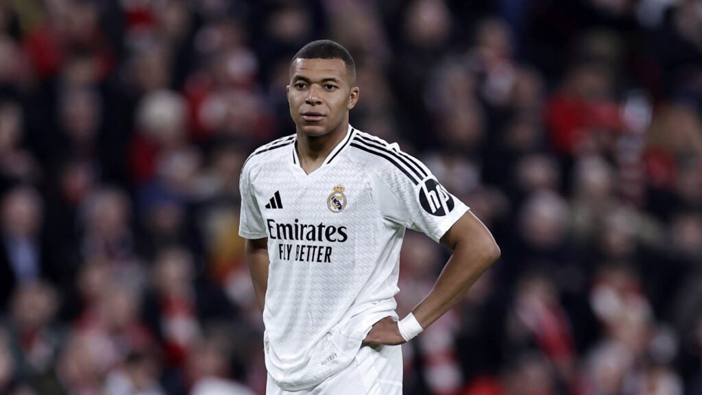 Kylian Mbappé, surprise decision by Carlo Ancelotti - Sportal.eu