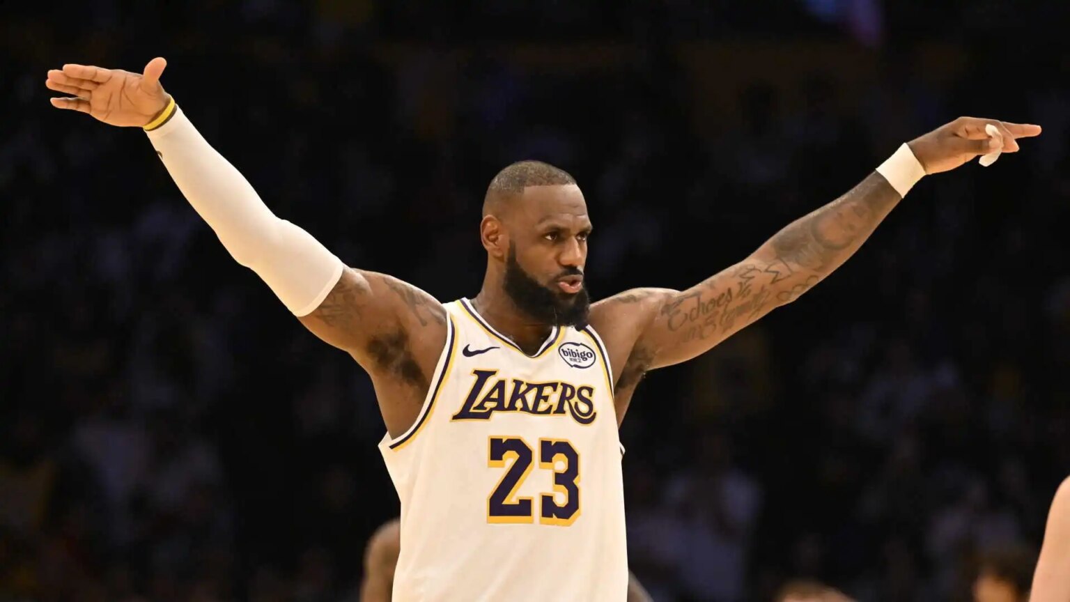 NBA: LeBron James wins it at the buzzer, Lakers say thanks - Sportal.eu